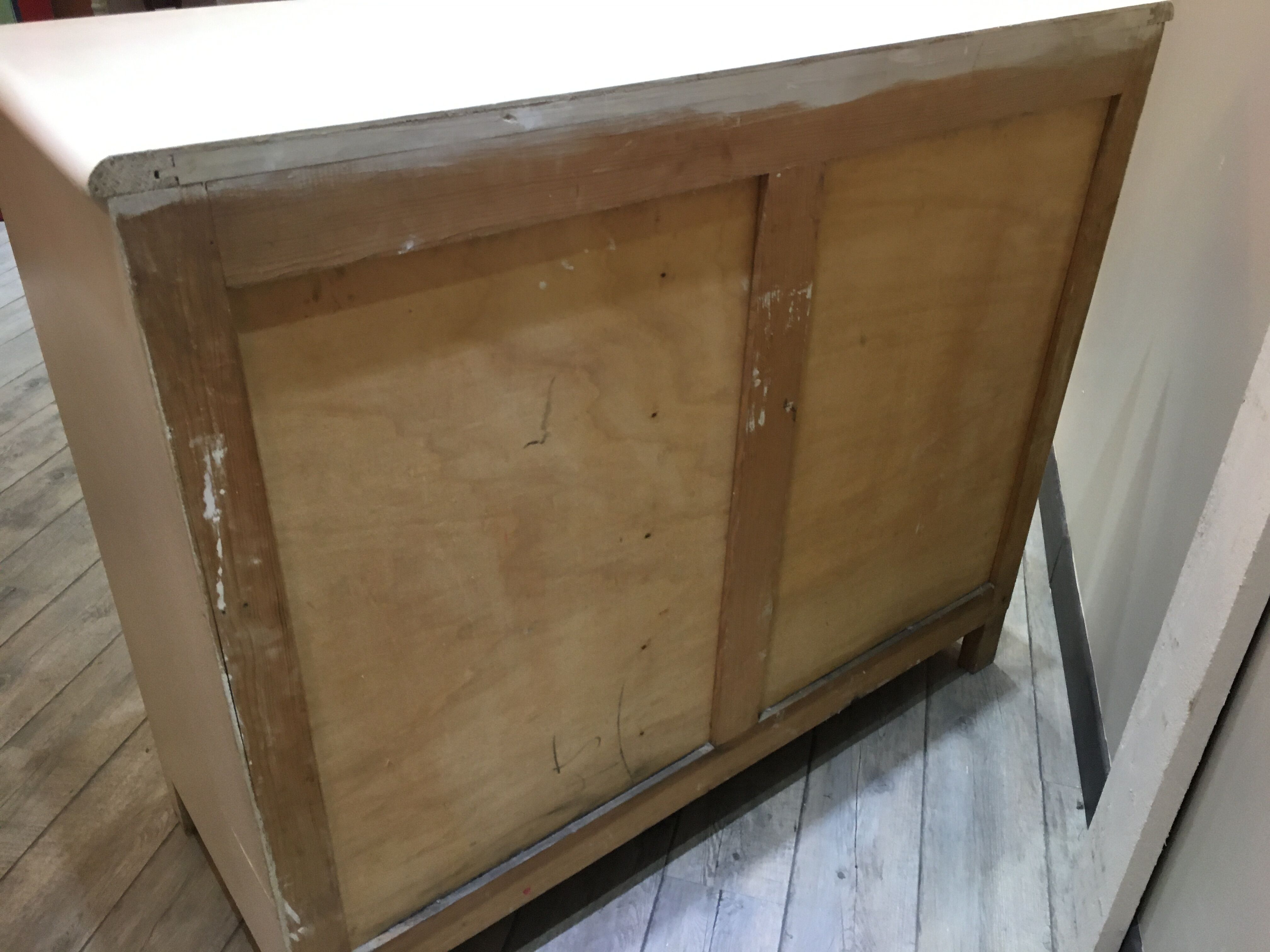 Ancienne commode de restaurant | Selency