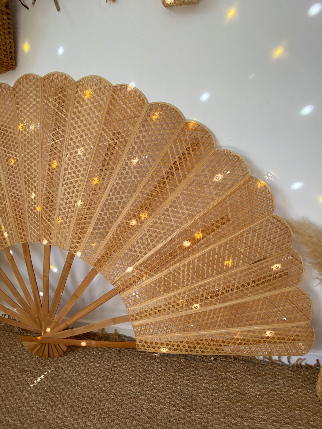 Éventail géant en rotin | Selency