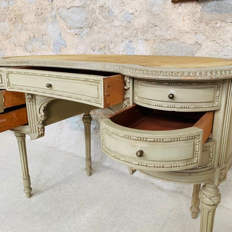 Table coiffeuse rognon Rococo Louis XVI 7 tiroirs fin 19ème | Selency