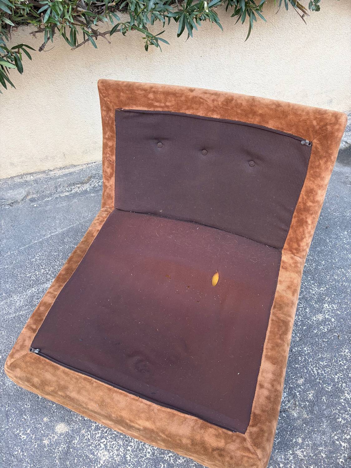 Chauffeuse/pouf en velour marron année 70/80 vintage | Selency