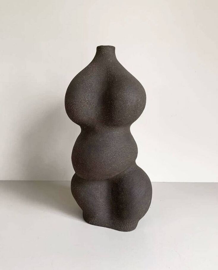 Selency - Online flea market to shop and sell.