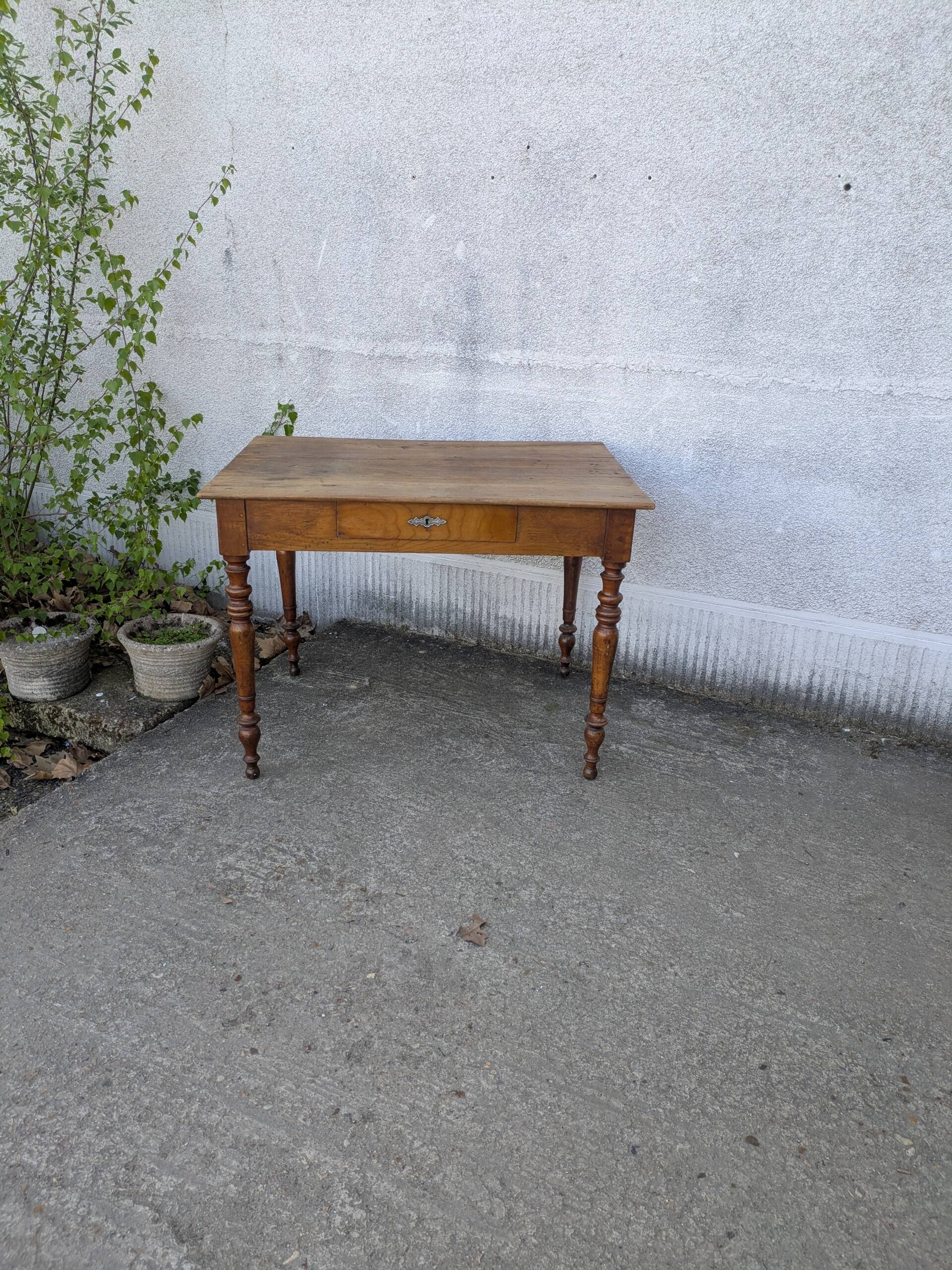 Table, bureau, console | Selency