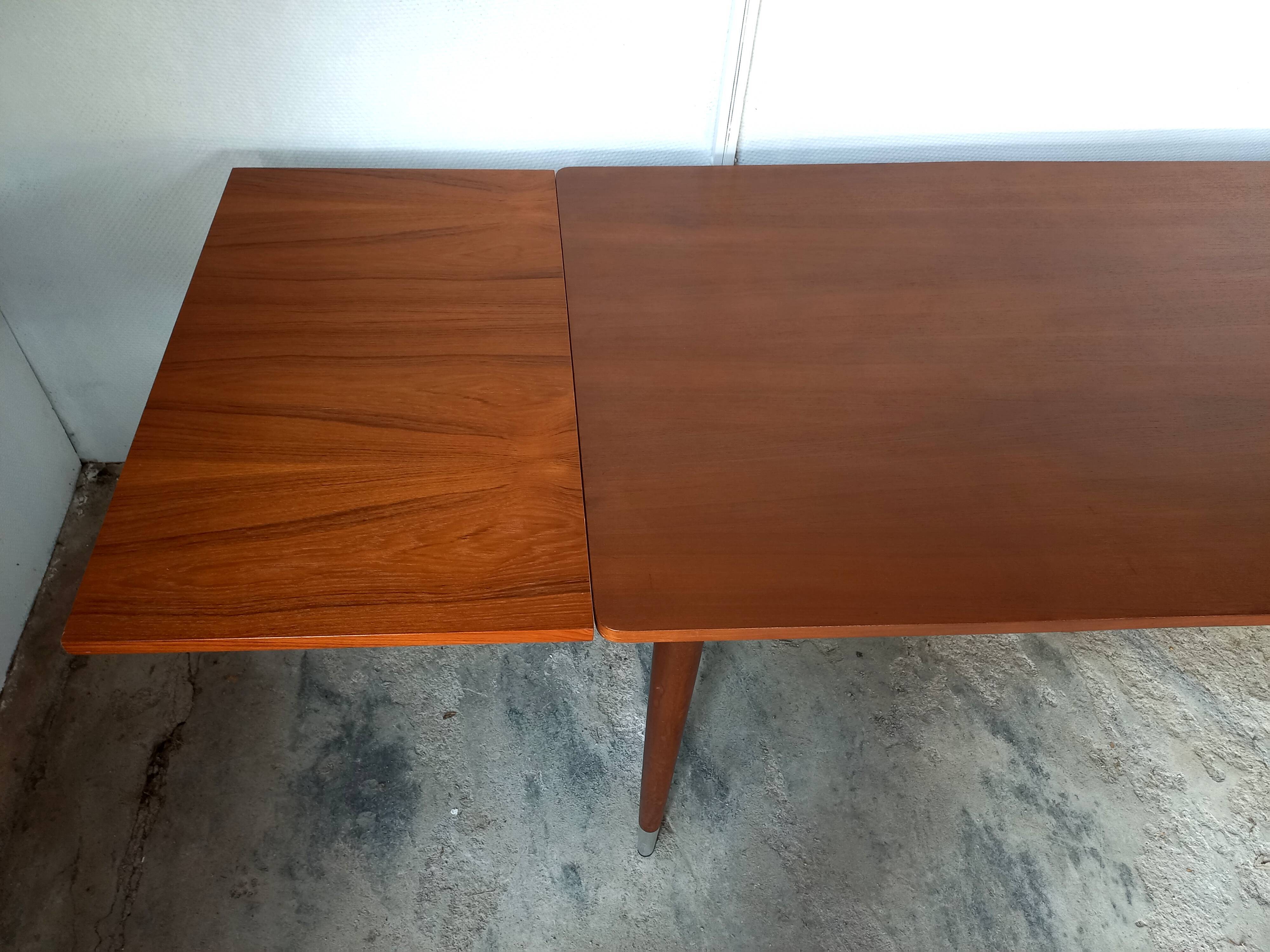 Table scandinave années 50/60 en teck avec rallonges | Selency