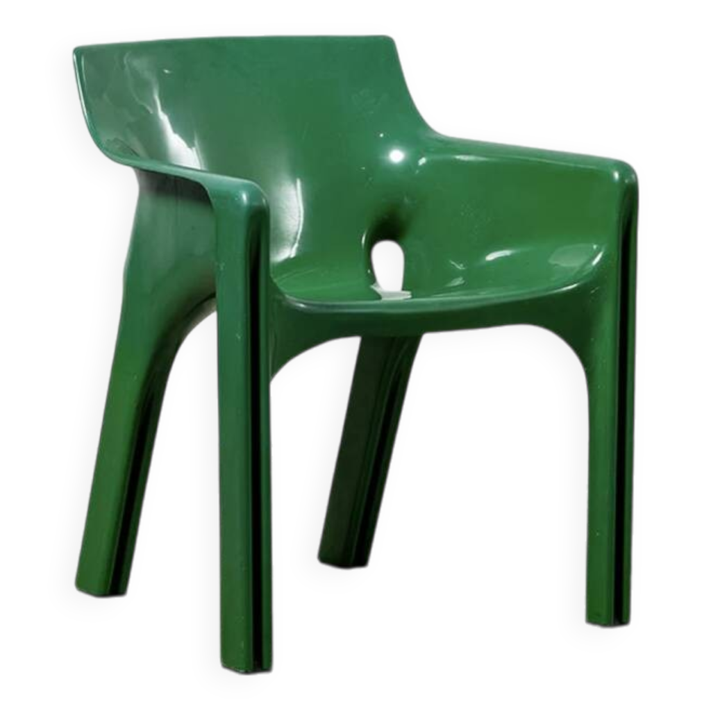Fauteuil verte Gaudi Chair, design Vico Magistretti pour Artémide 1970 ...