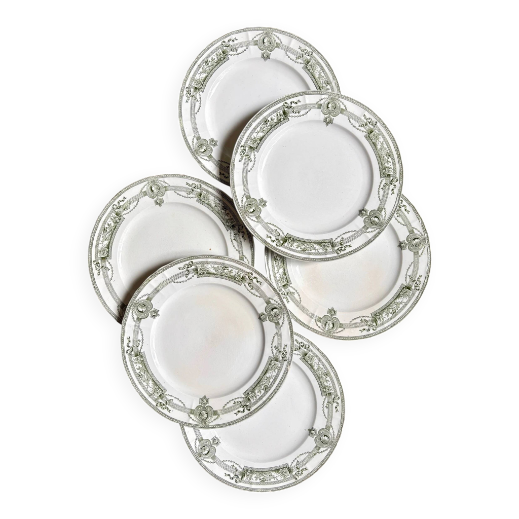 6 assiettes à entremet en terre de fer St Amand et Hamage, service ...