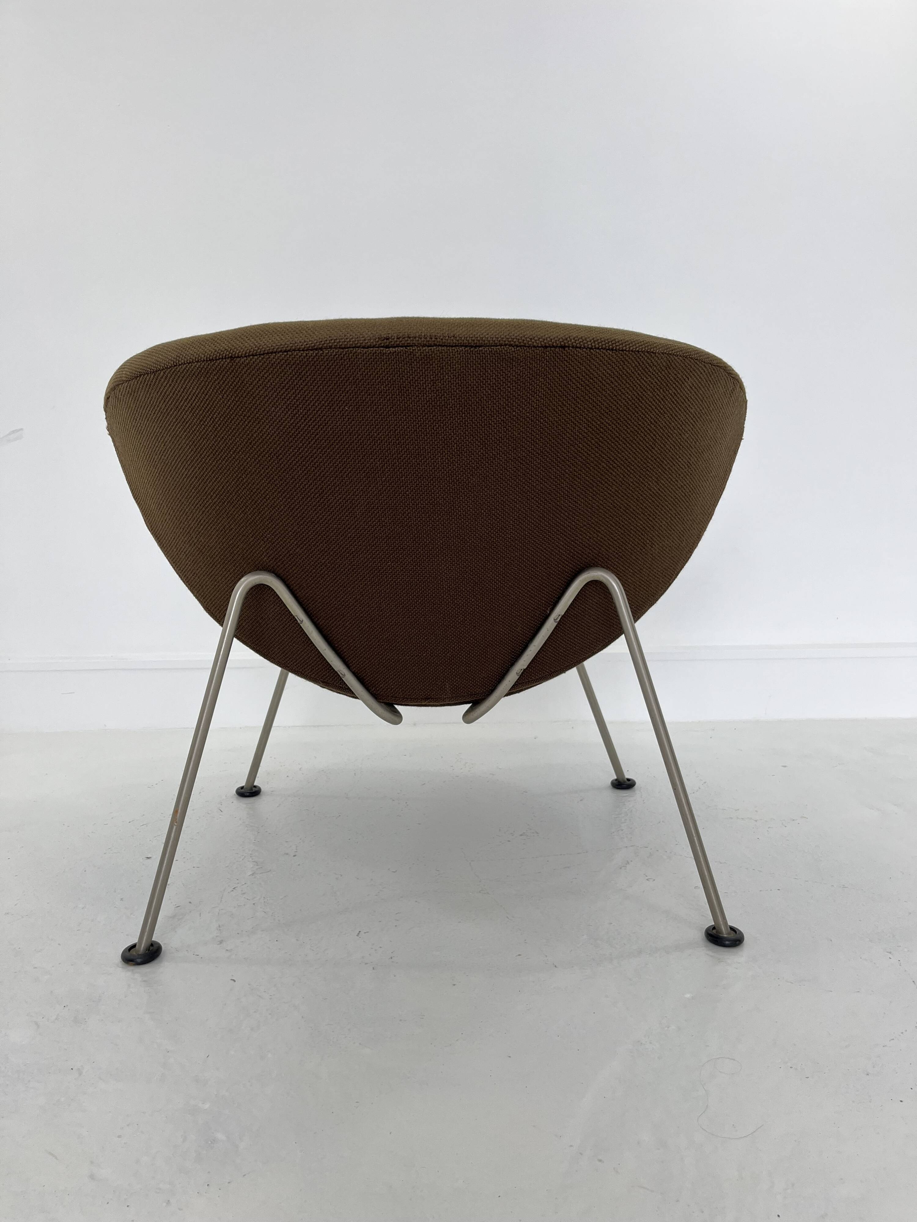 Chaise Brown Slice attribuée à Pierre Paulin pour Artifort, années 1960 ...