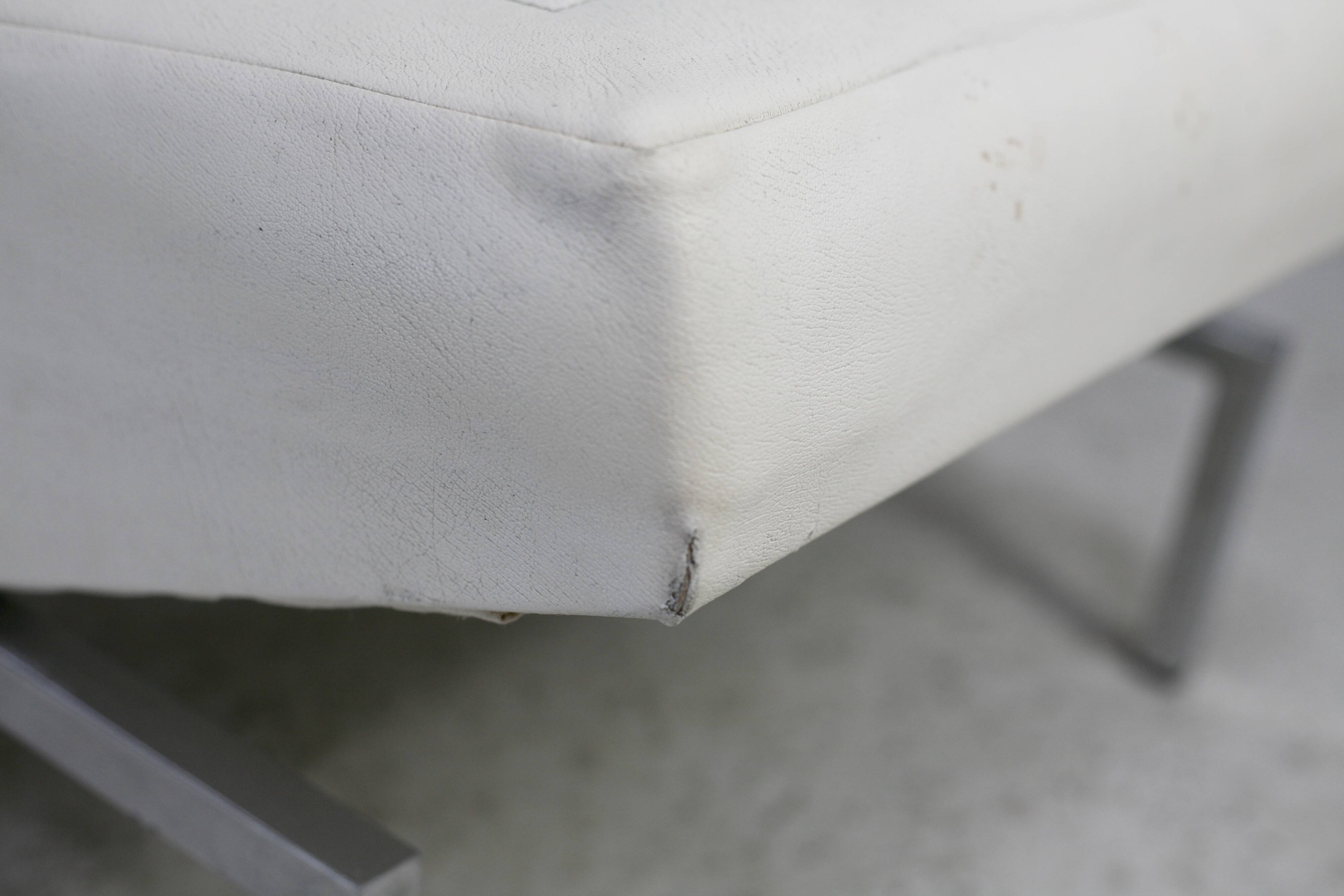 Chauffeuse Pierre Paulin CM236. Thonet. Circa 1960 | Selency