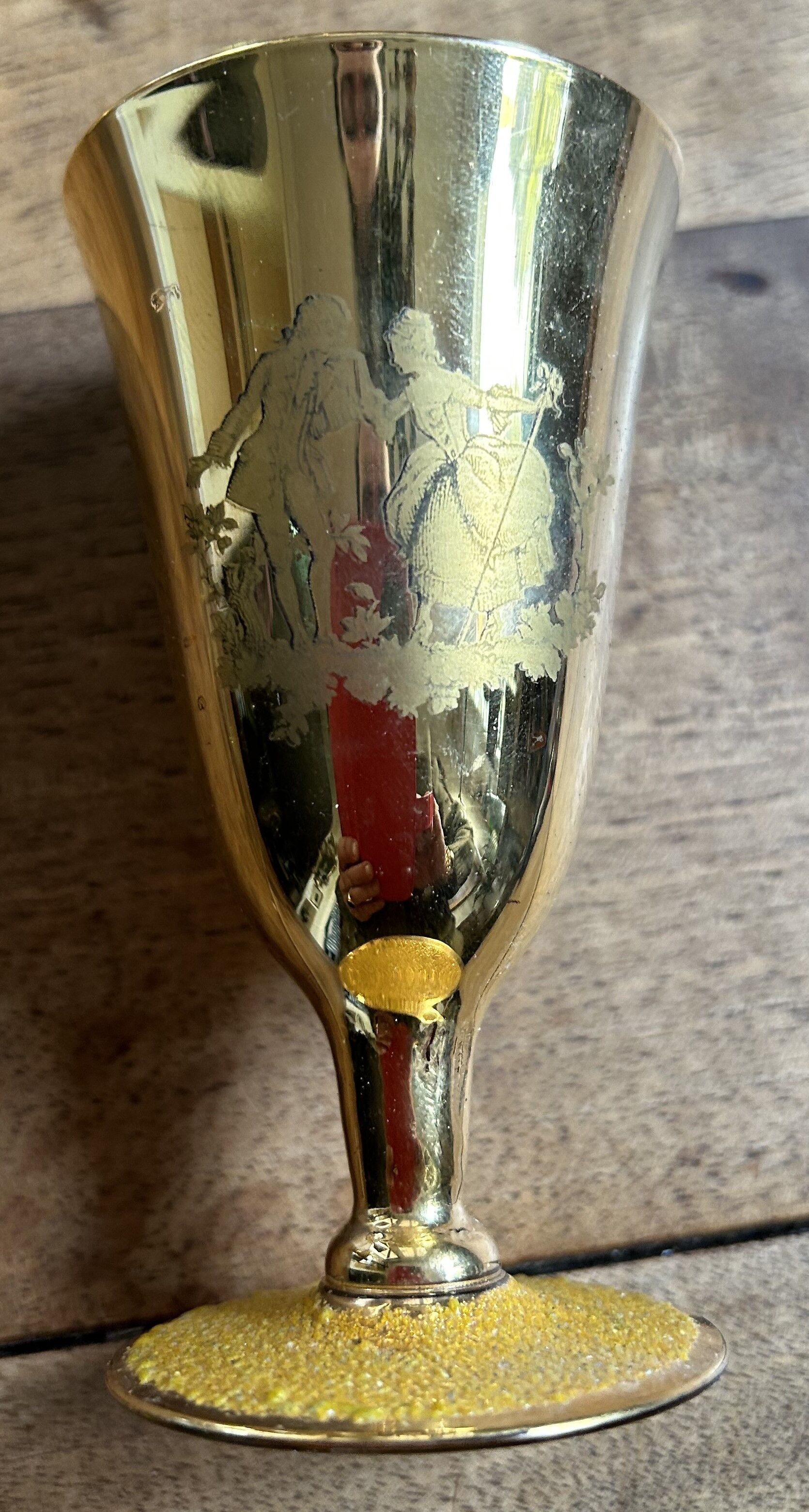 Carafe et ses 4 verres en verre doré, verrerie de Monaco-Monte Carlo | Selency