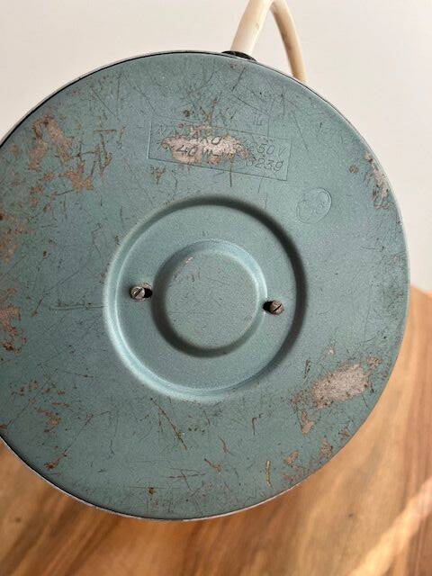 Lampe de table fonctionnelle Napako Mod. 8239, années 1930-40. | Selency