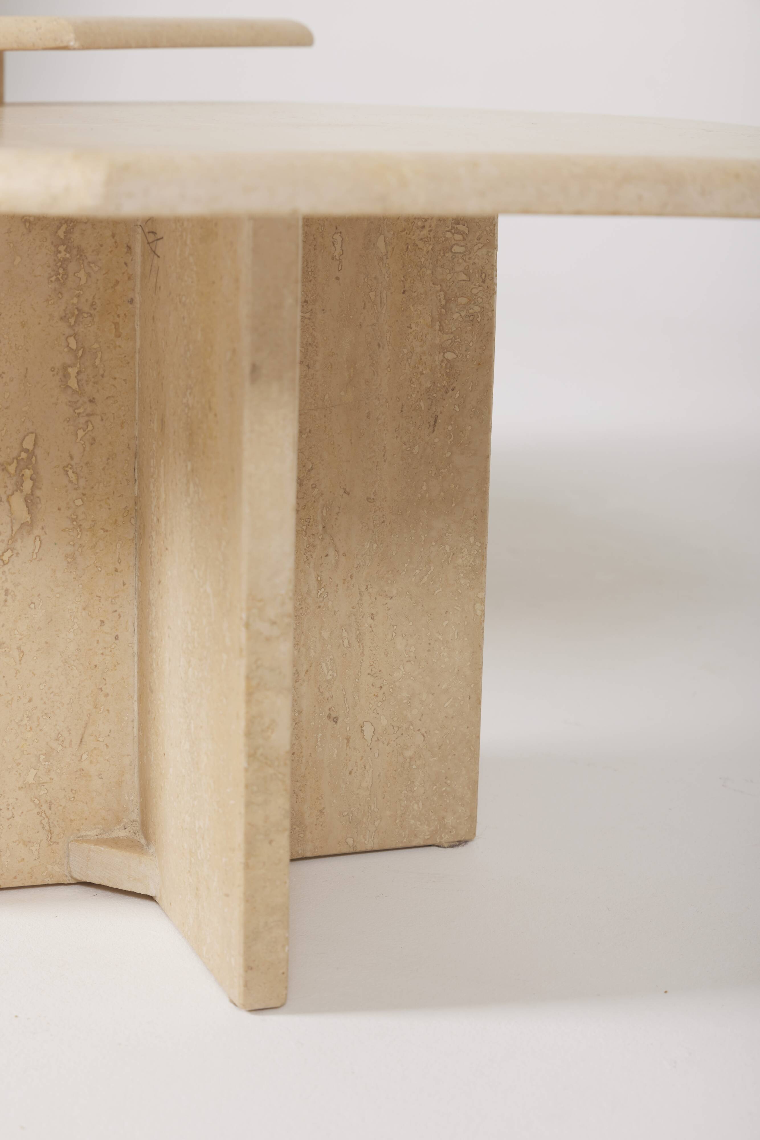 Tables basses en travertin, 1970s | Selency