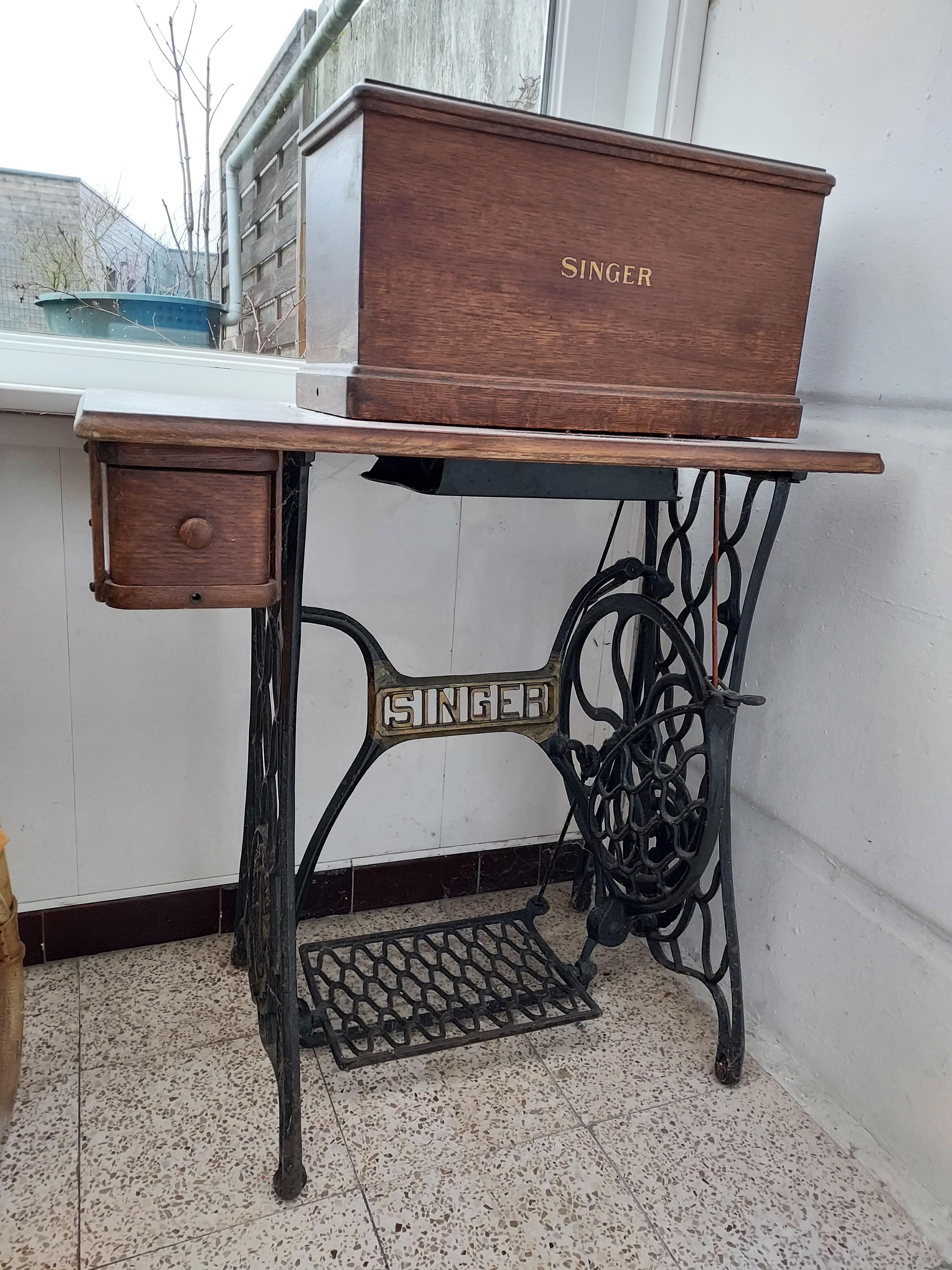 Ancienne machine à coudre Singer | Selency