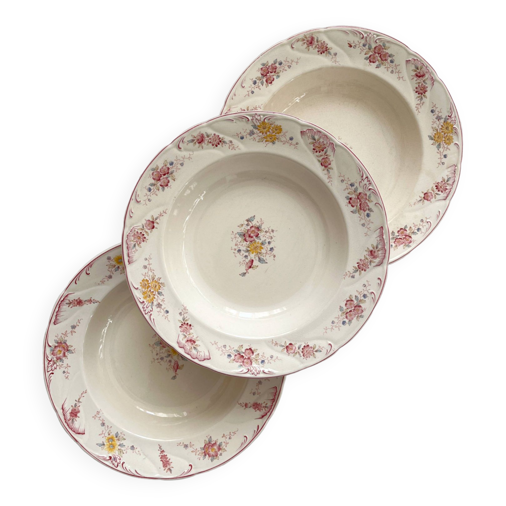 3 assiettes creuses en terre de fer polychrome William Alsager Adderley ...