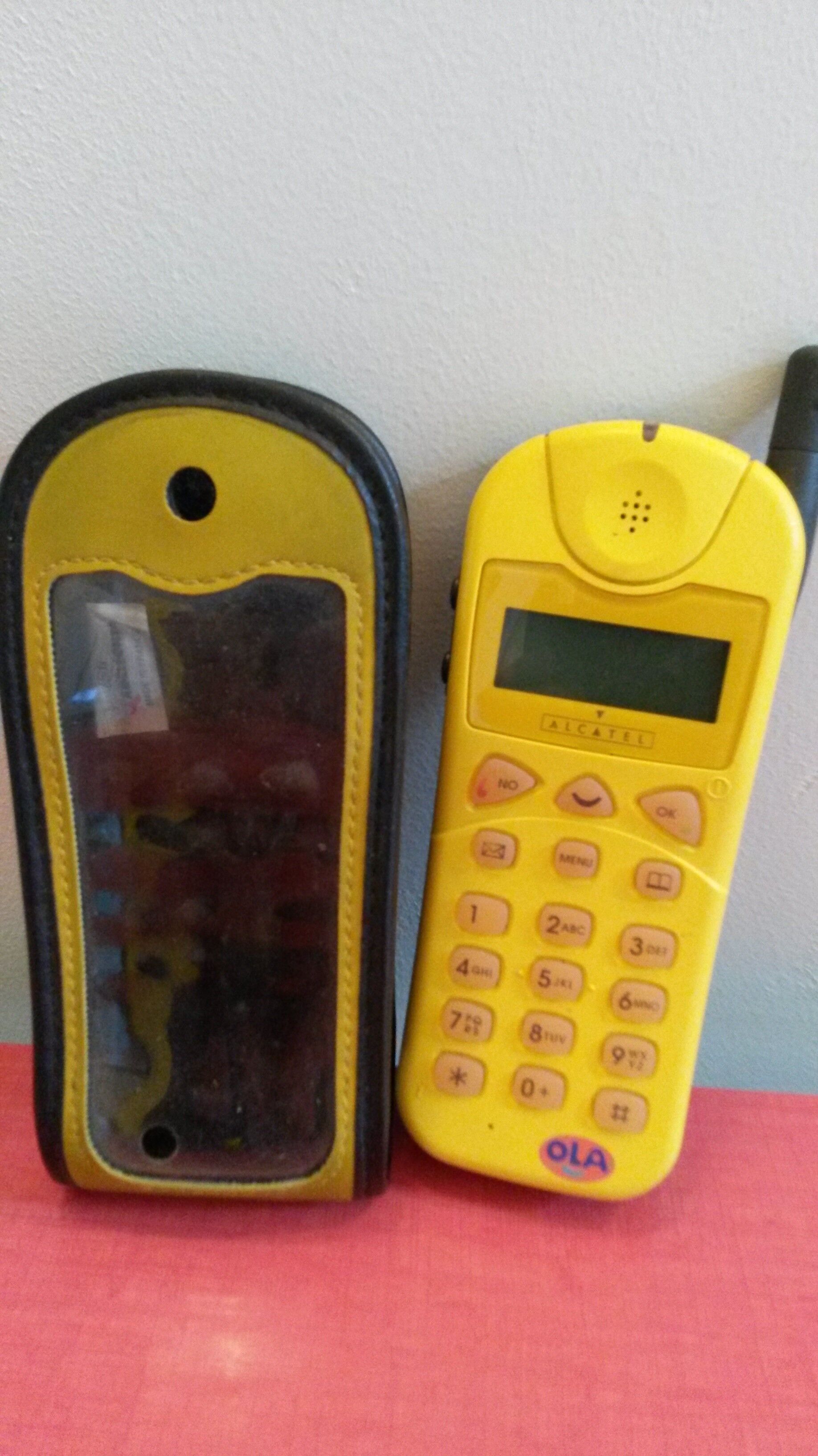 Téléphone portable OLA | Selency