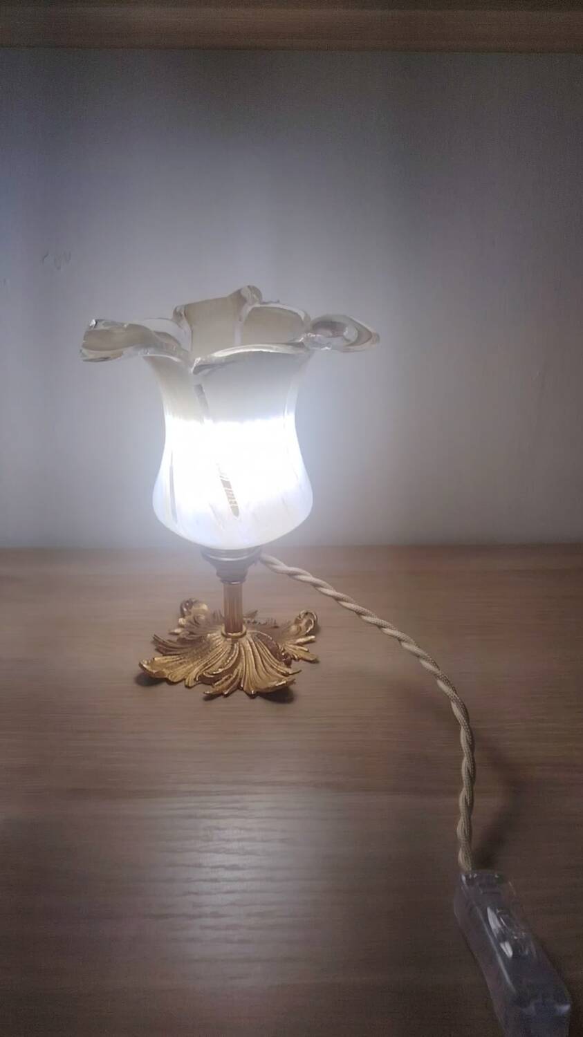 Lampe de chevet en verre de Murano formant une fleur | Selency