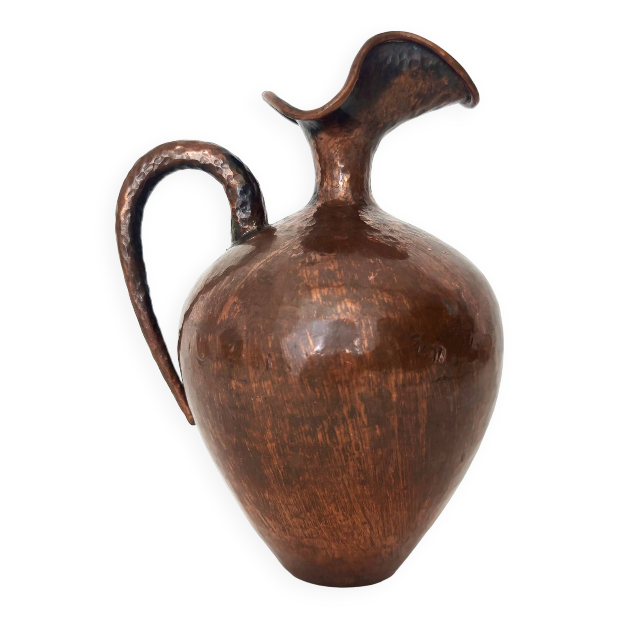 Petit vase pichet vintage en cuivre gaufré par Egidio Casagrande ...