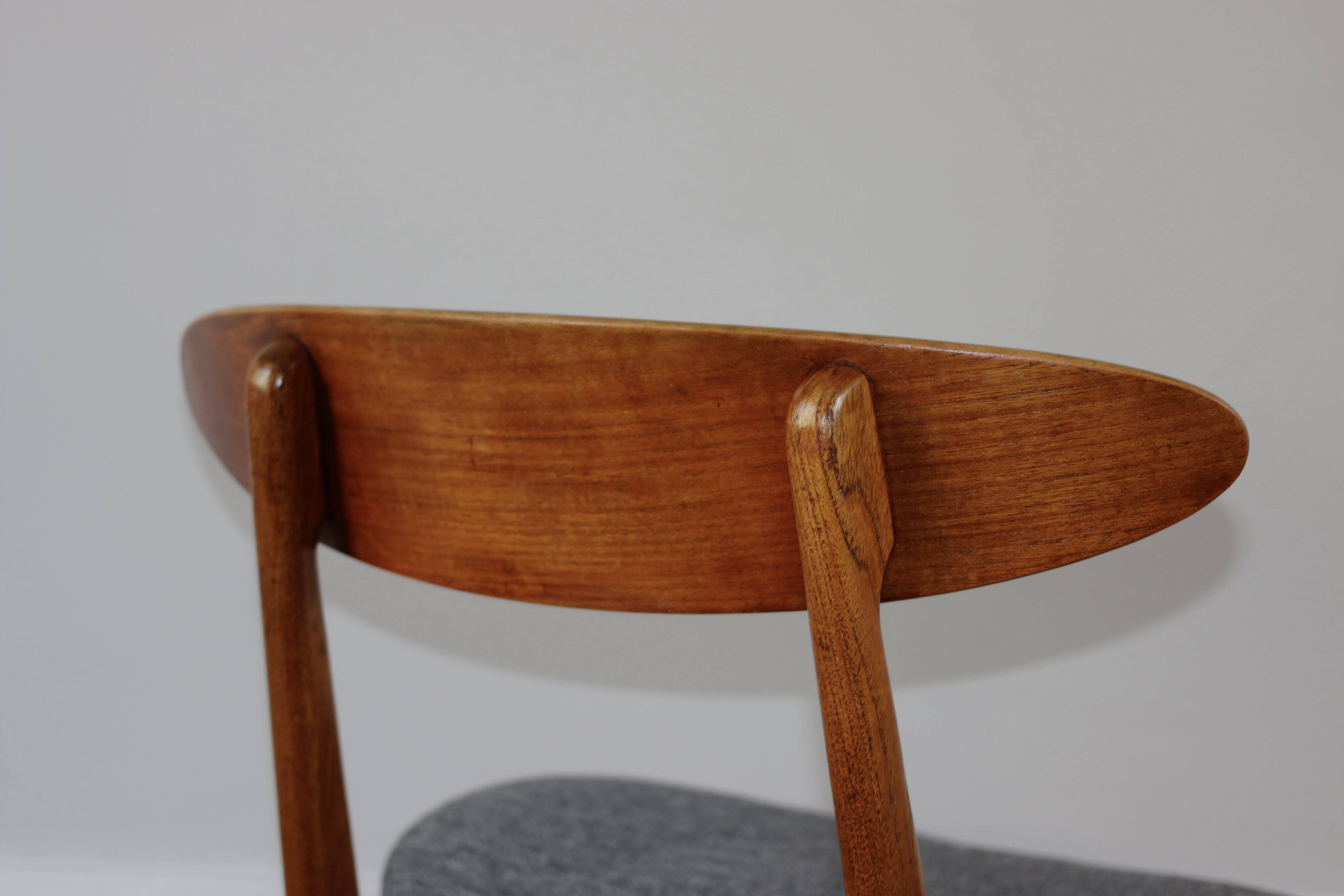 Série de 6 chaises scandinaves teck vintage Wilhelm Wohlert 1960 | Selency
