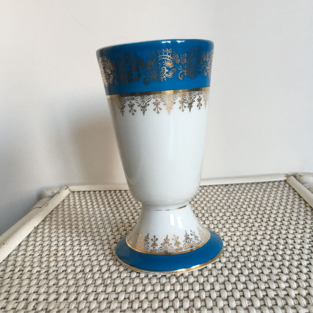 Tasse sur pied ou mazagran en porcelaine de Limoges bleu et doré | Selency