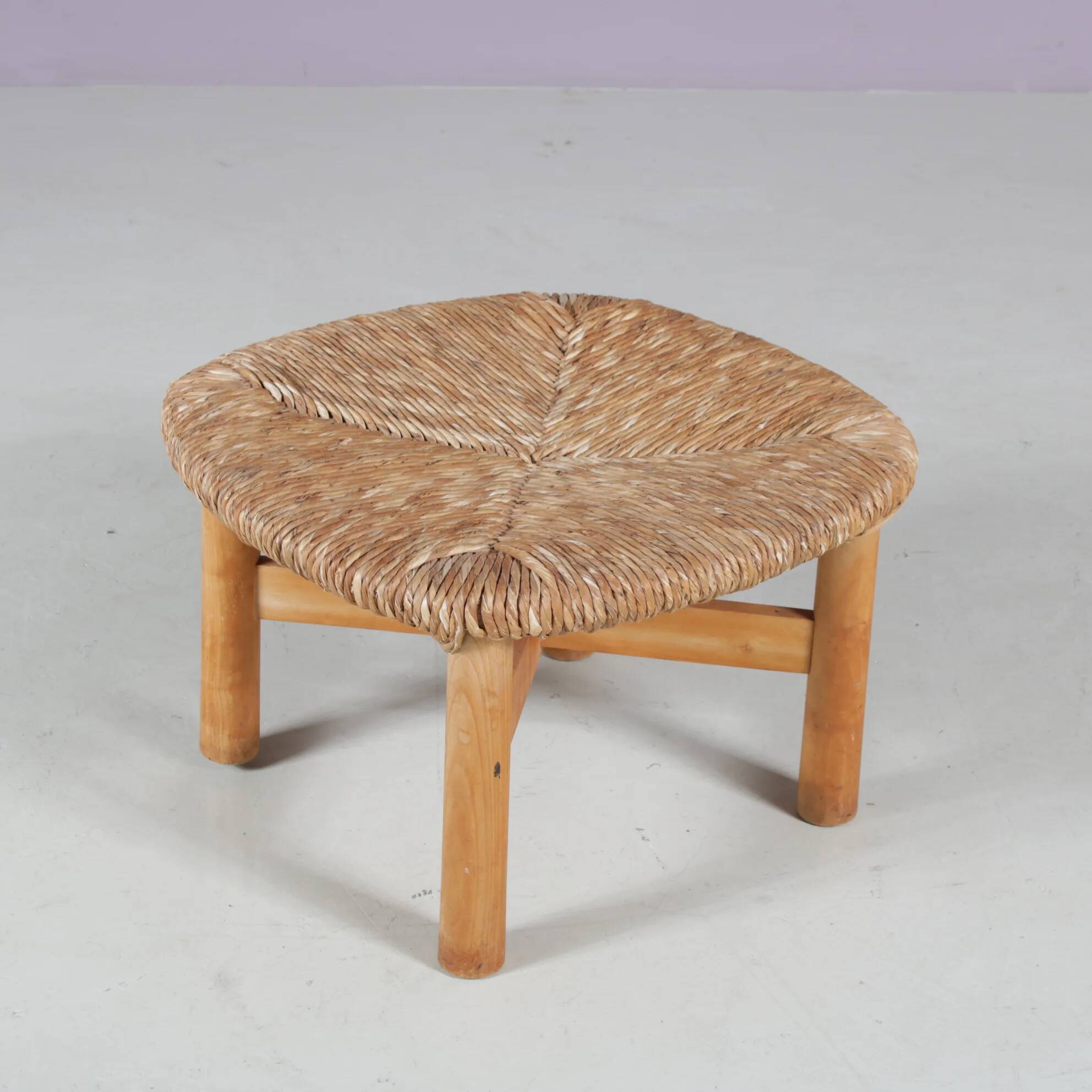 Tabouret en pin des années 1950, par Wim den Boon, Pays-Bas | Selency
