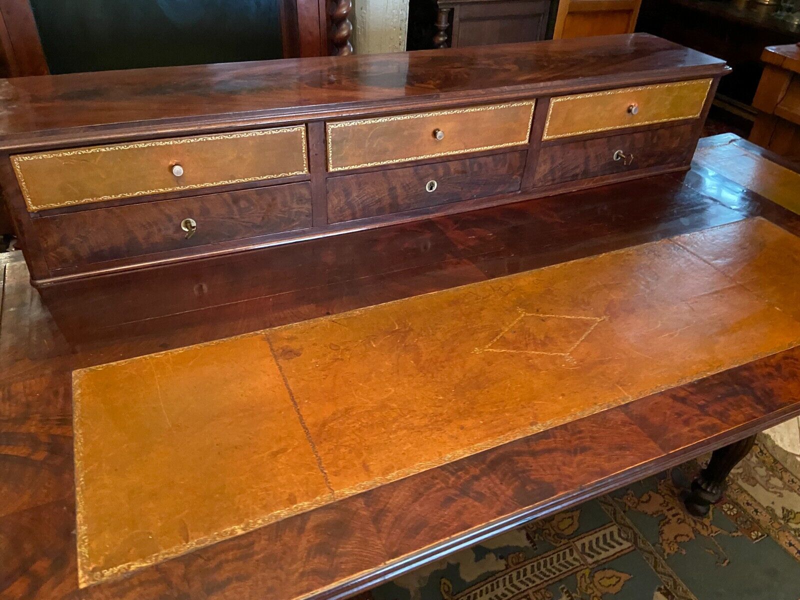 Bureau gradin plateau coulissant tablettes escamotables Louis-Philippe ...