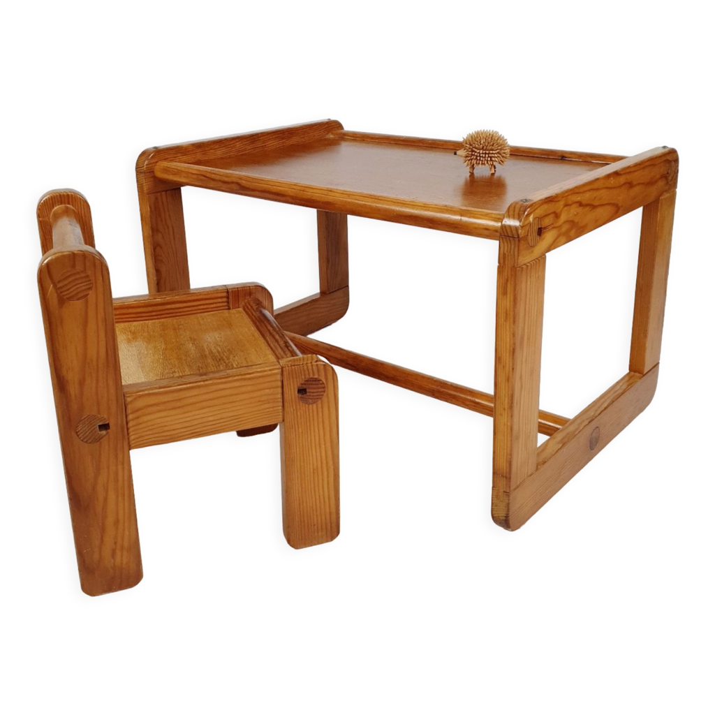 Bureau enfant et sa chaise en pin 1970 | Selency