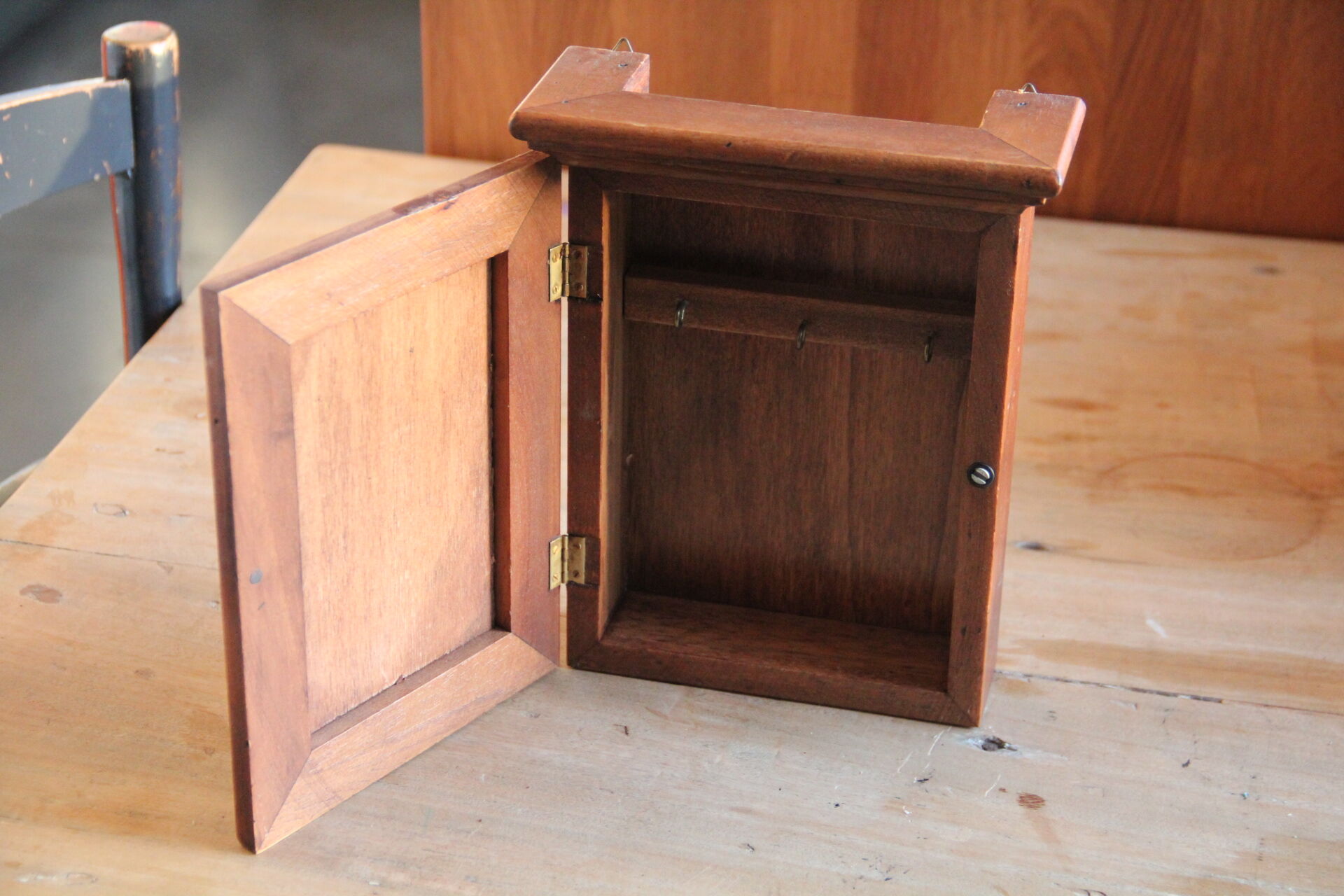 Cléfier en bois illustrations de fleurs | Selency