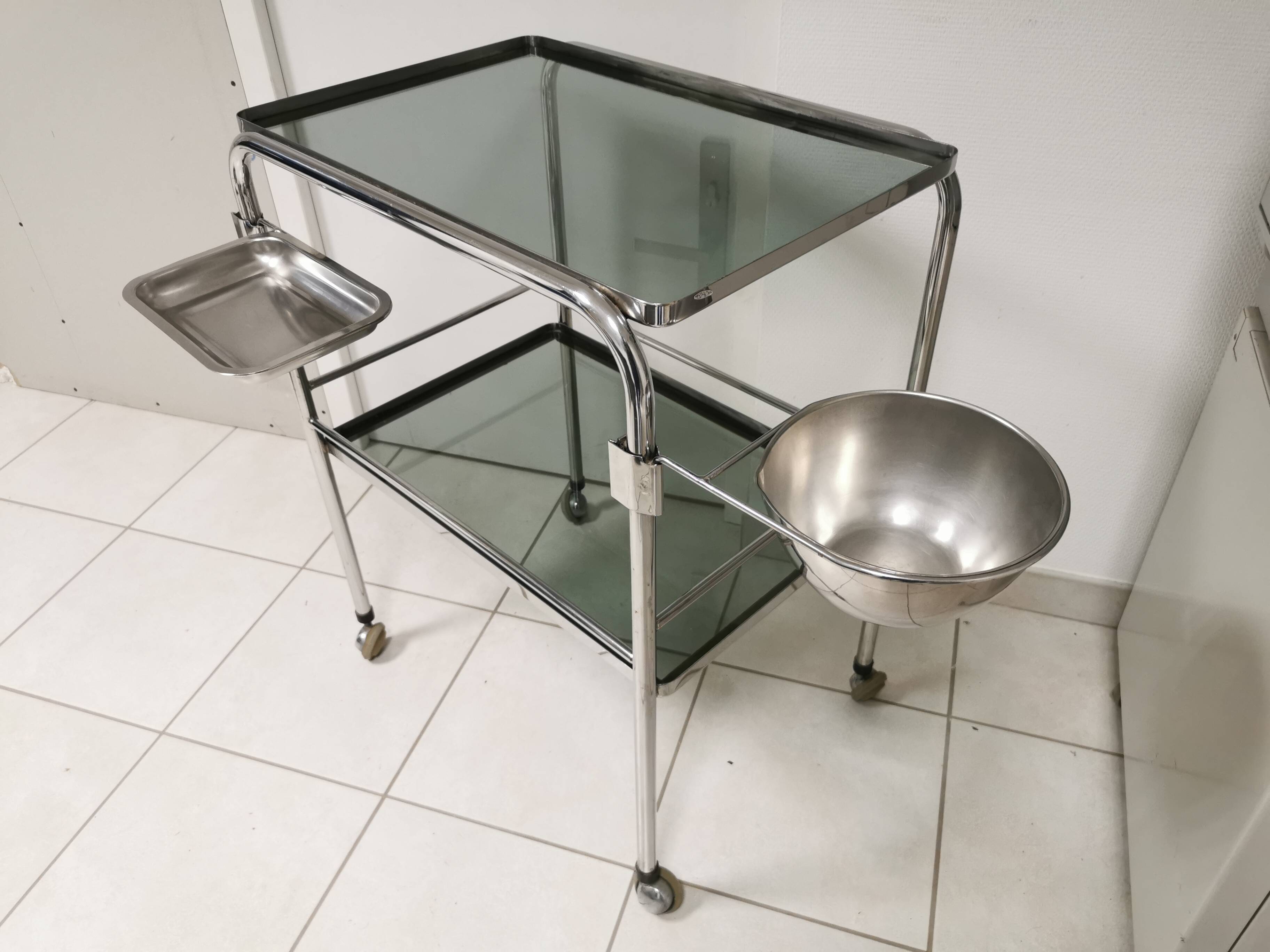 Desserte Médicale , Inox et verre fumé , Table de médecin design ...