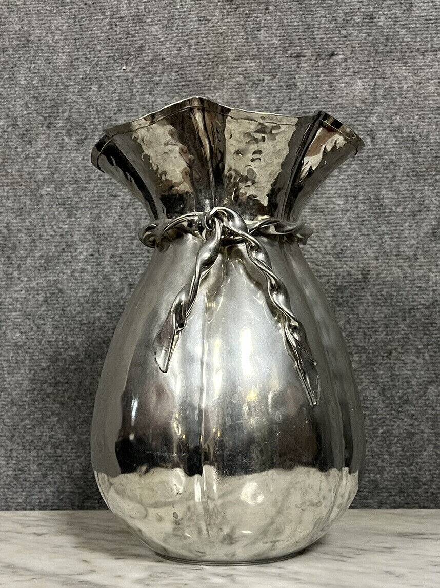 Jean Goardère: vase en étain argenté époque Art Déco vers 1940 | Selency