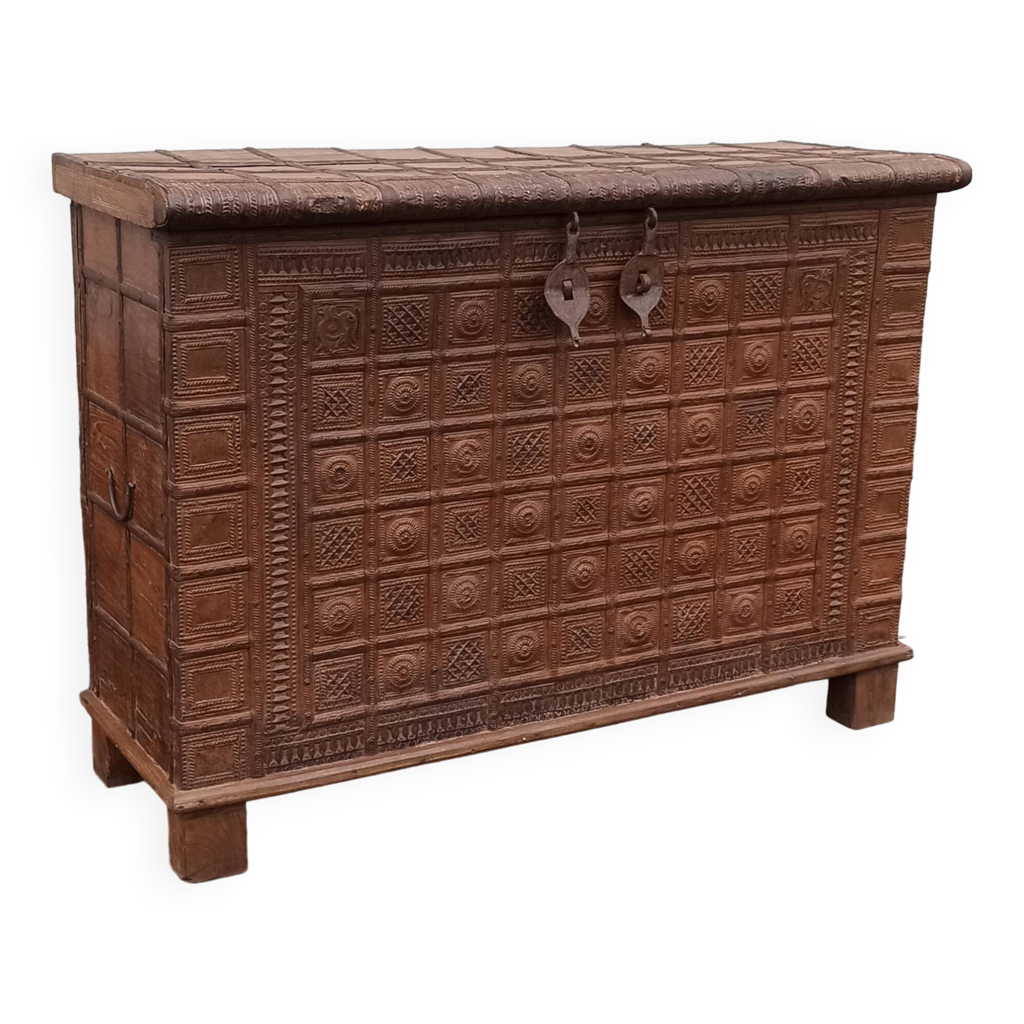 Coffre ancien en bois | Selency