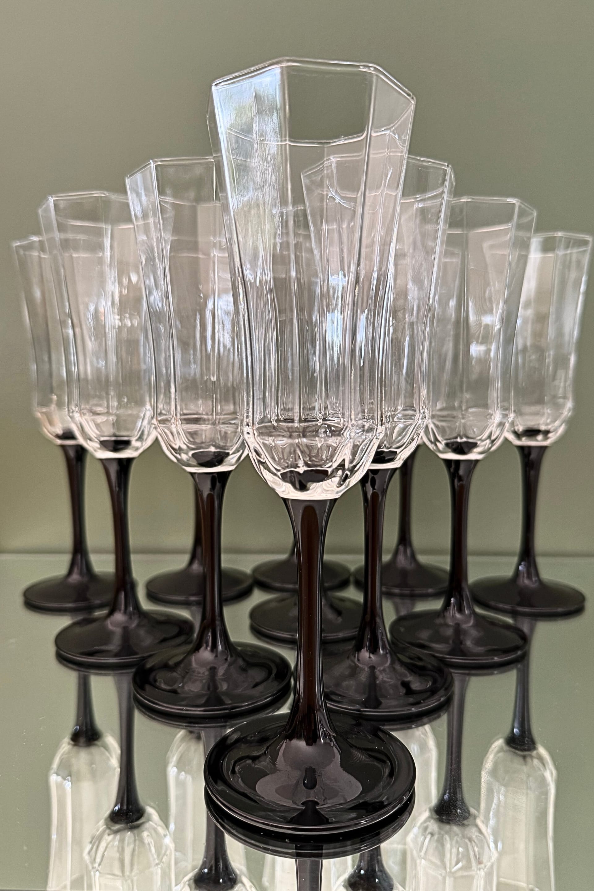 11 flûtes à champagne vintage en verre, Esso, Luminarc | Selency