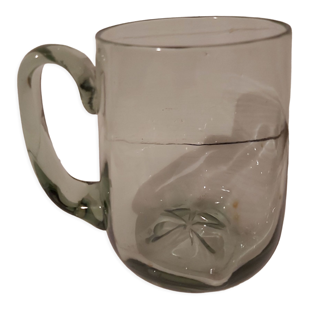 Mug ancien en verre soufflé vert | Selency
