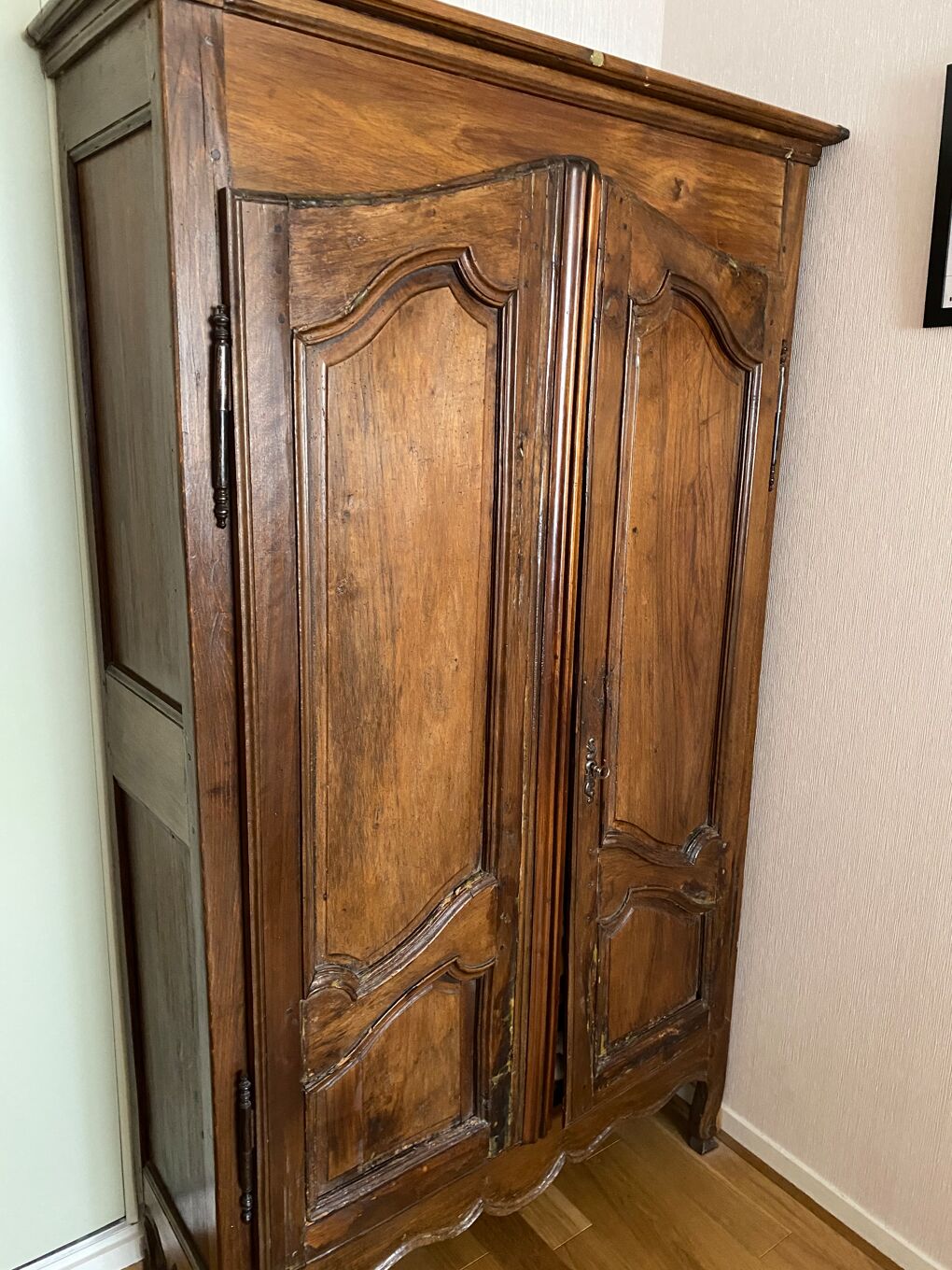 Armoire ancienne en noyer | Selency Armoire ancienne en noyer | Selency