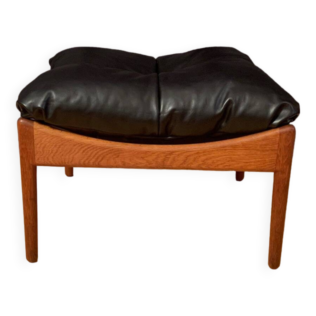 Ottoman designed by Kristian Vedel, Willadsen Møbelfabrik Modus ...