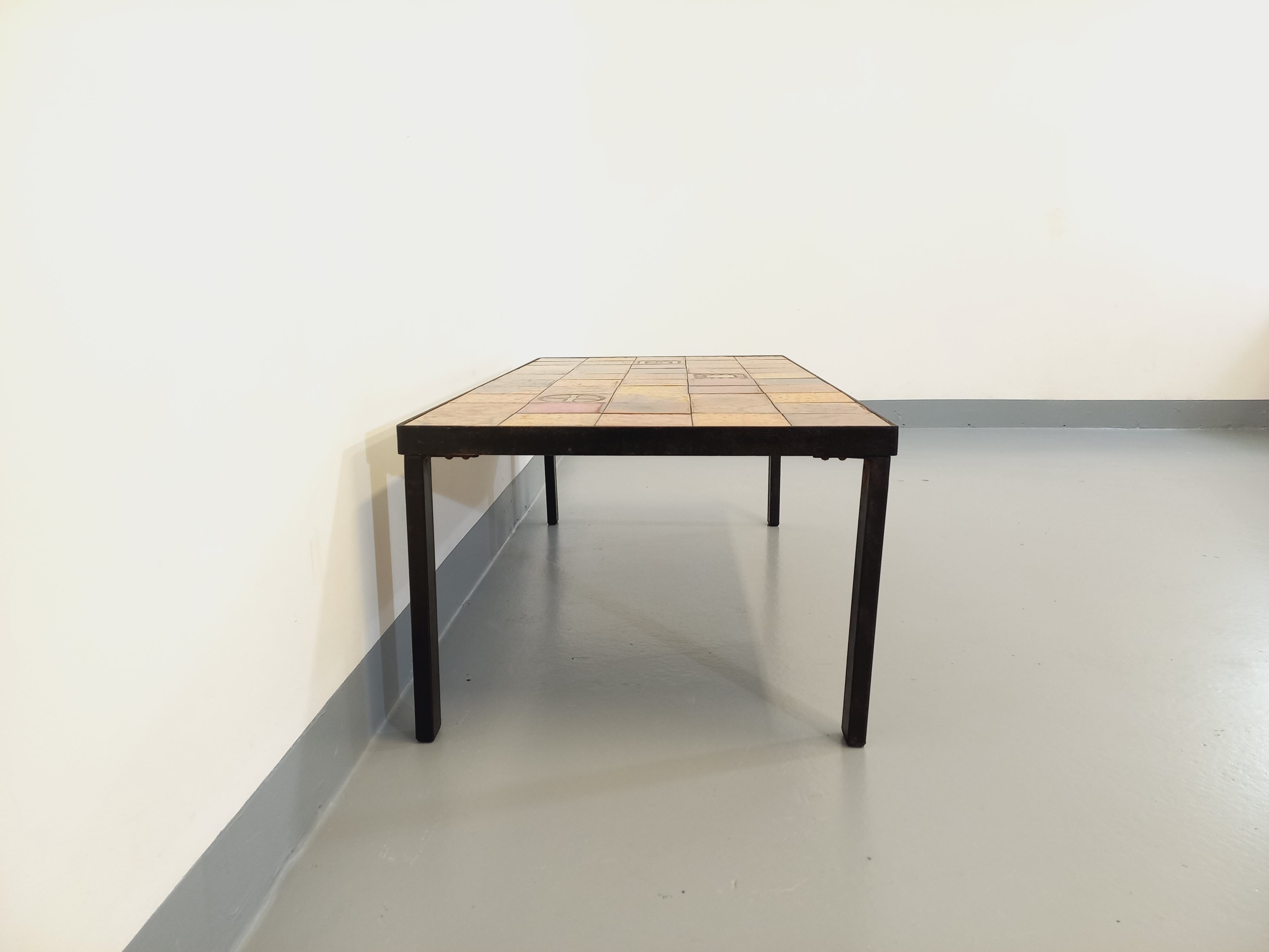 Vintage rectangular coffee table Roche-Bobois in black metal and ...