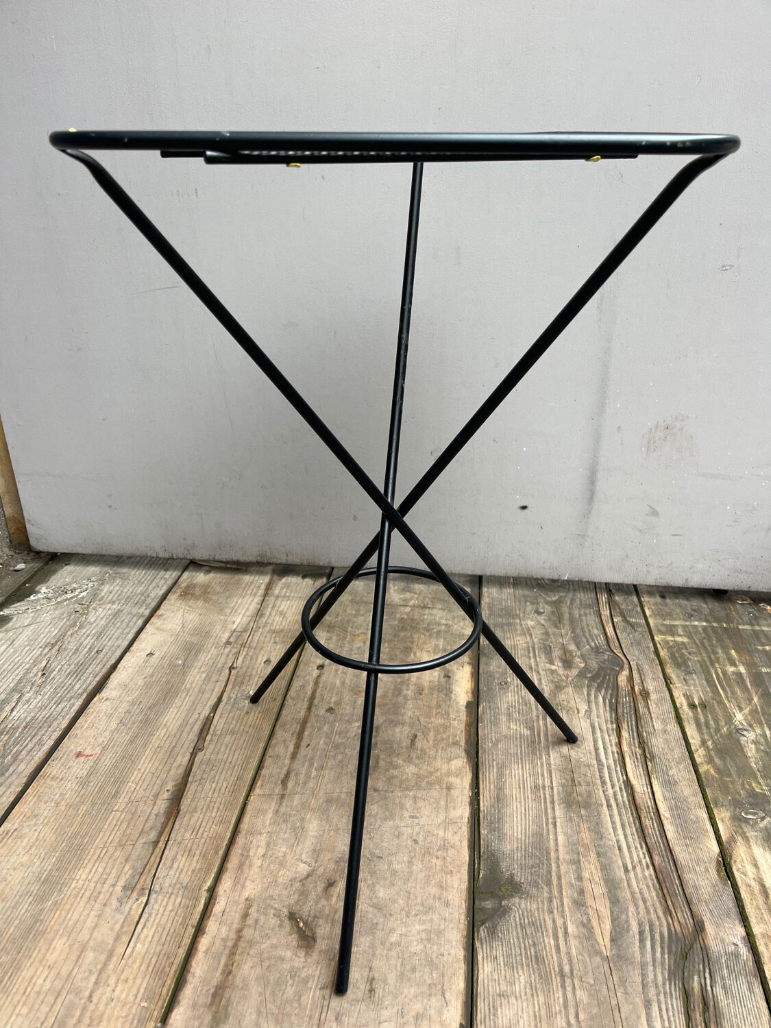 Guéridon métal perforé | Selency