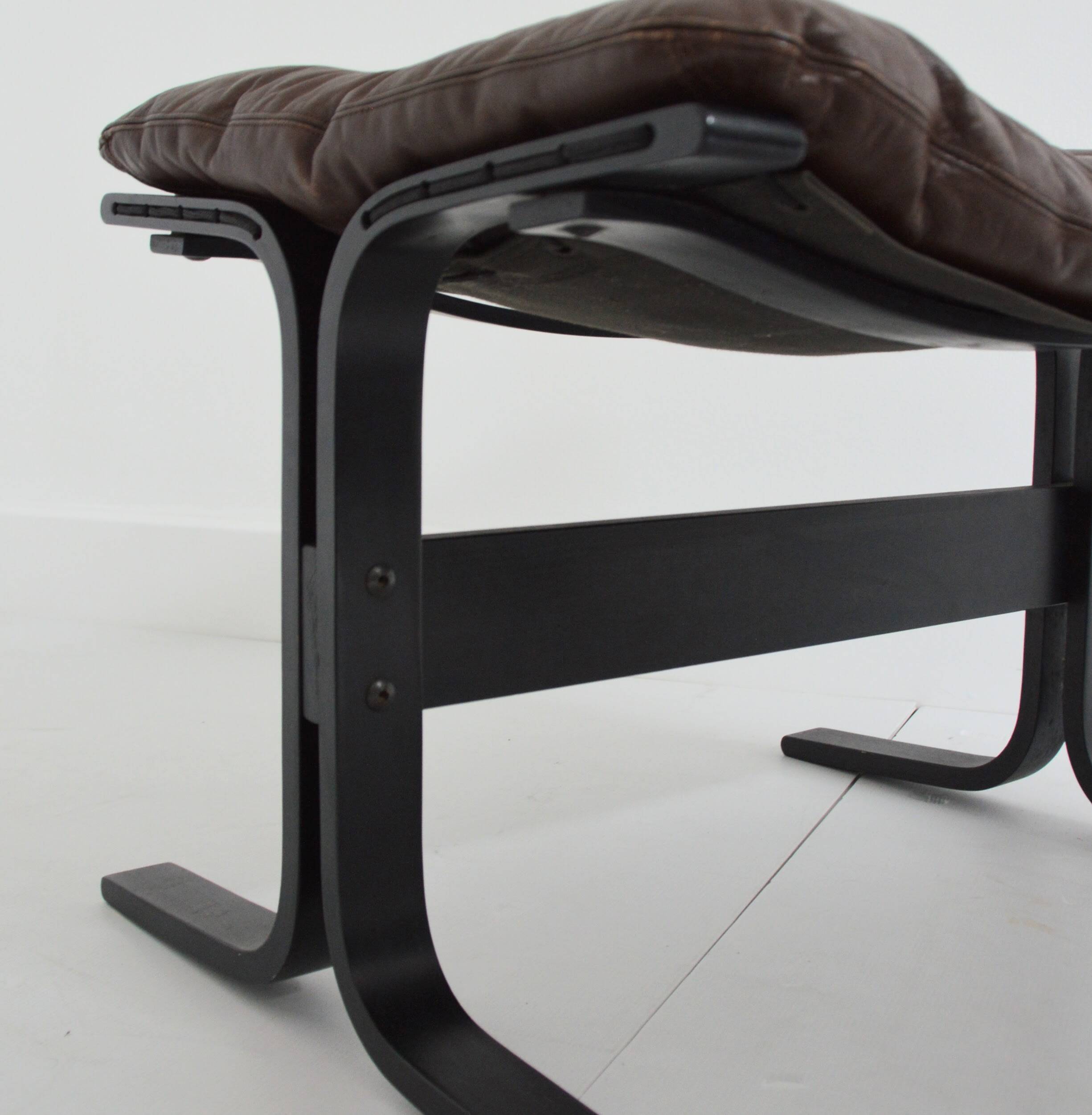 Fauteuil Siesta avec son ottoman par Ingmar Relling pour Westnofa 1960s ...