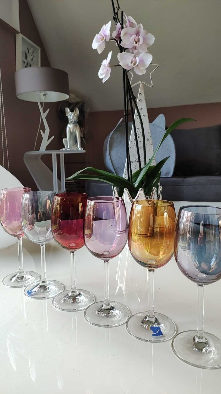 Lot 6 verres en cristal multicolores aux reflets irisés, style Murano ...