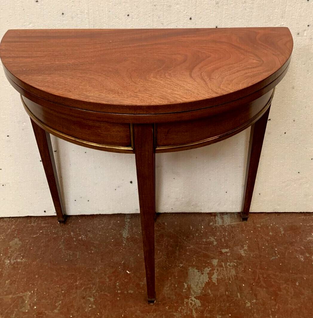 Table console demi lune de style Louis XVI en acajou XX siècle | Selency
