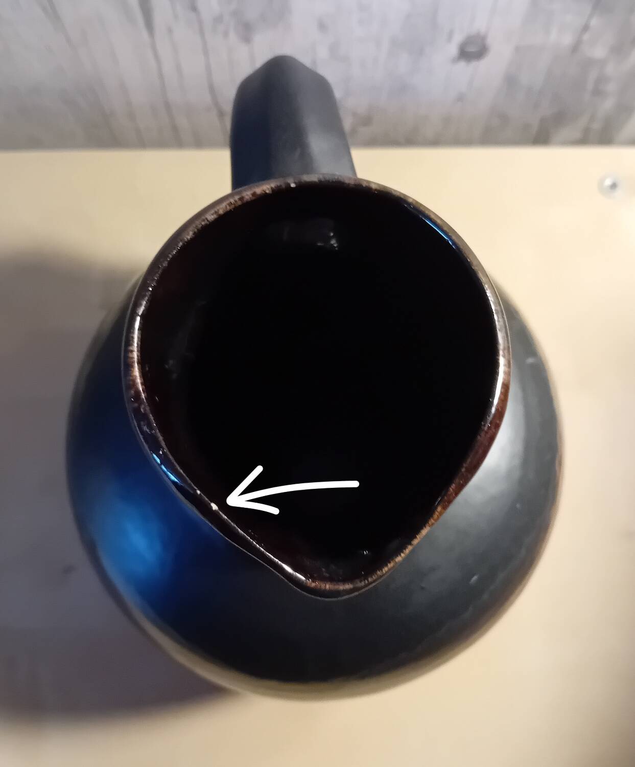Vase, cruche en céramique West Germany Fat lava noir et rouge | Selency