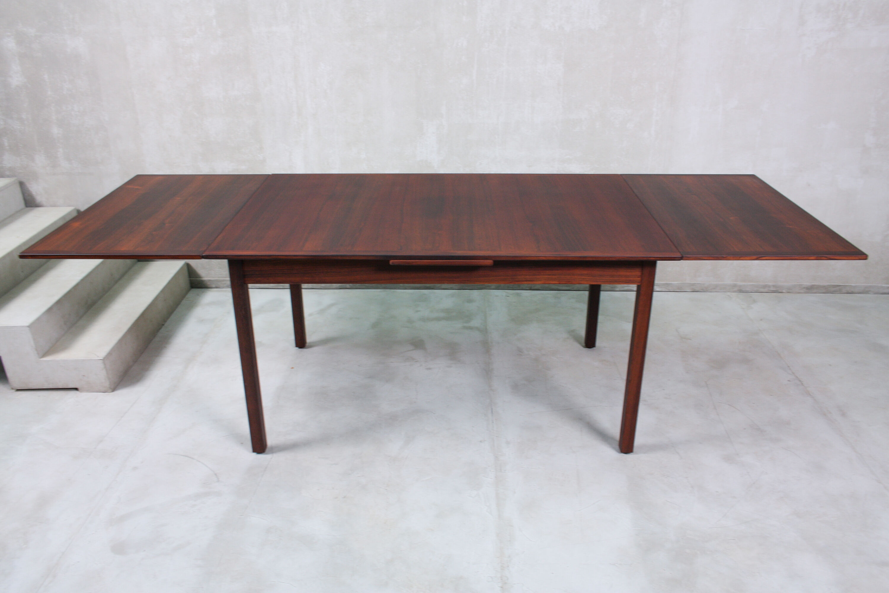 Dining table by Nils Jonsson for Troeds, 1960 | Selency