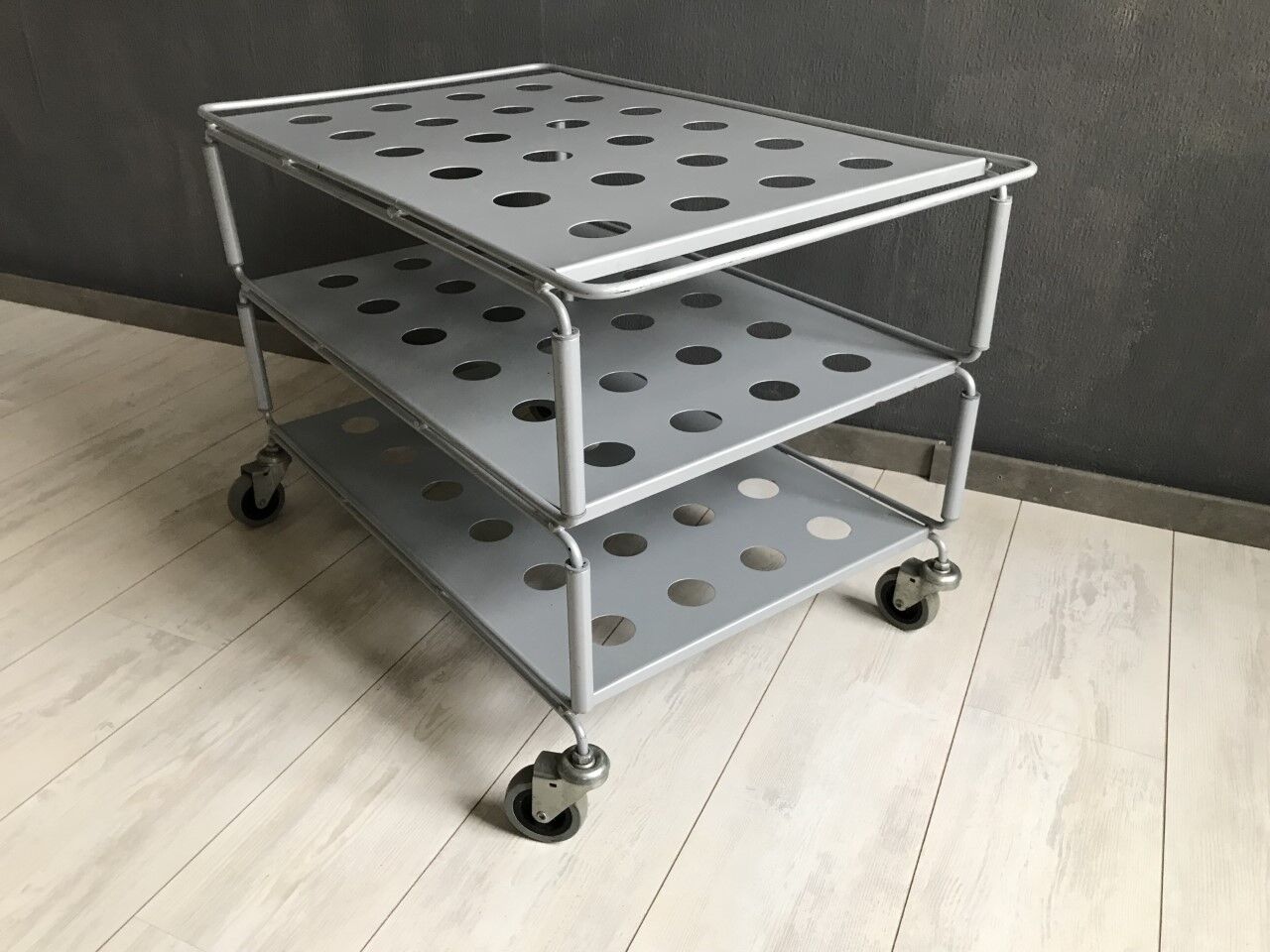 Chariot Tunsta de Niels Gammelgaard pour Ikea | Selency