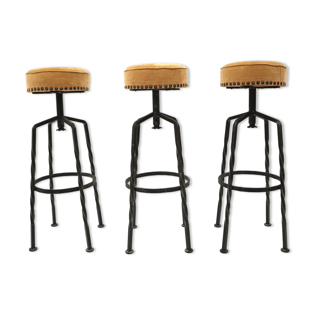 Ensemble de trois tabourets de bar en fonte années 1970 | Selency