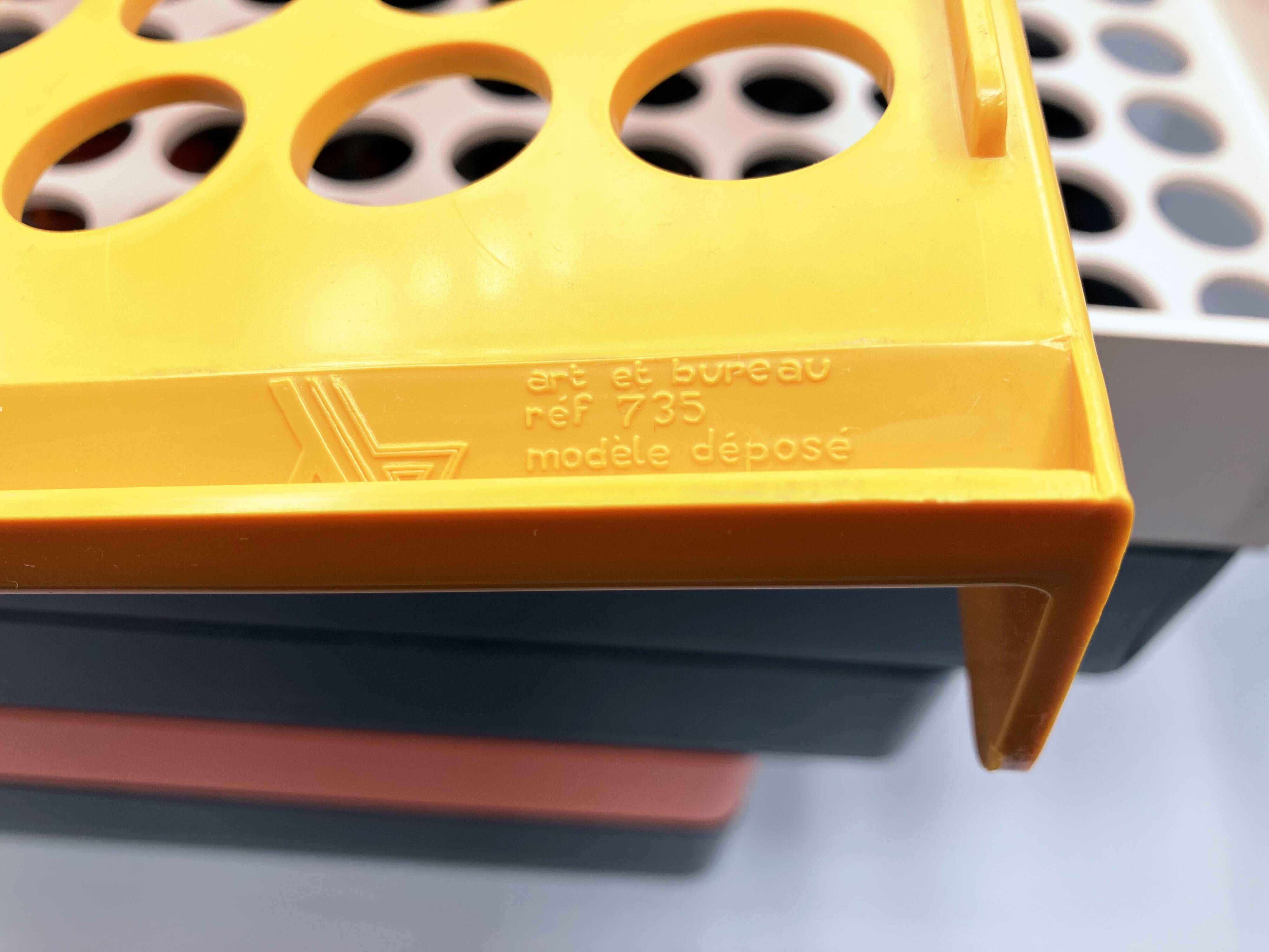 Corbeille/bannette à courrier/papier • Roger Tallon • 1966 | Selency