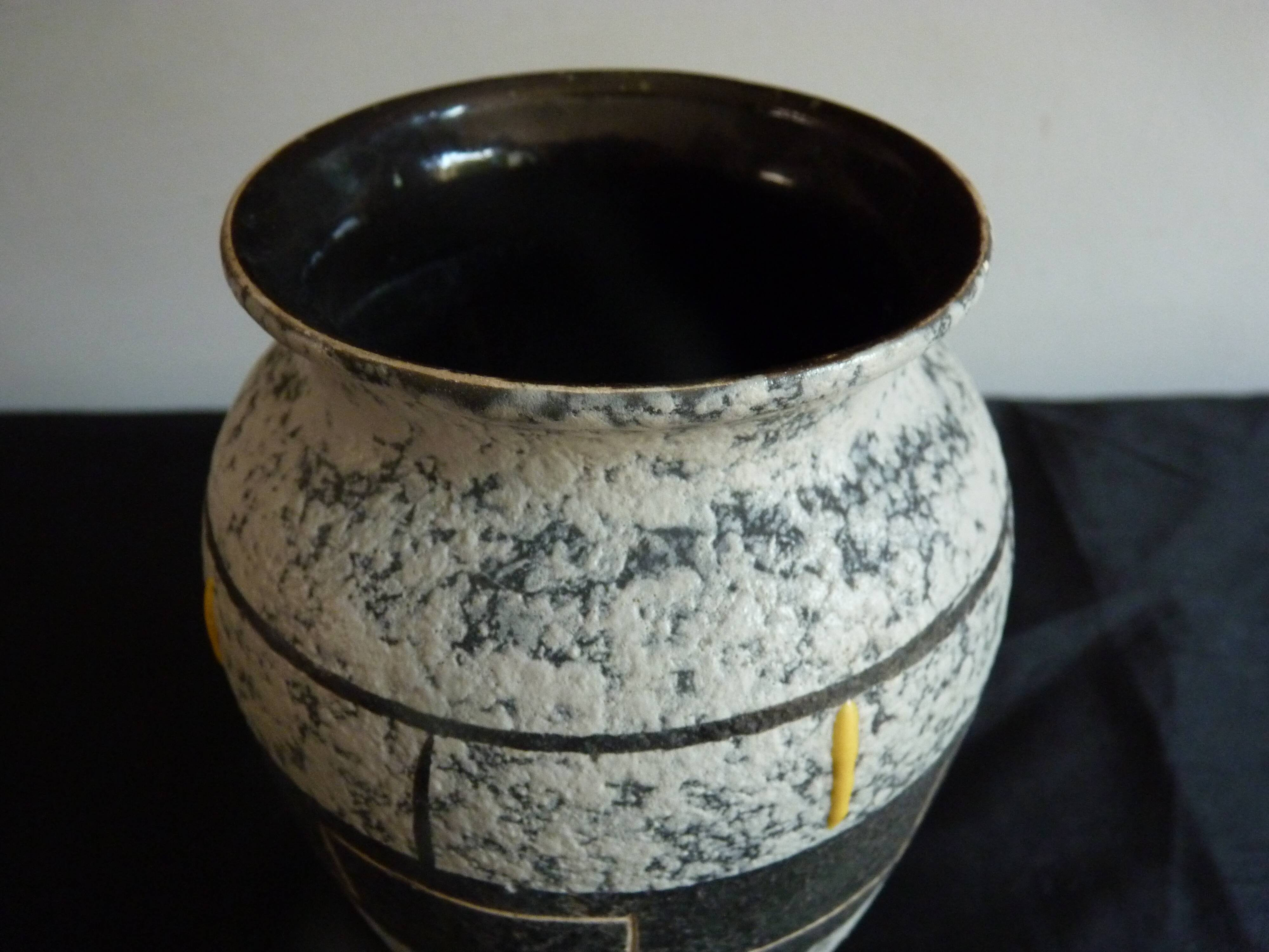 Vase poterie foreign | Selency